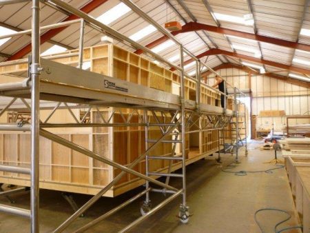 Bridging Between Mobile Scaffold Towers